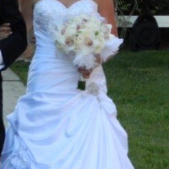 Allure Bridals | Dresses | Allure Designer Wedding Dress | Poshmark